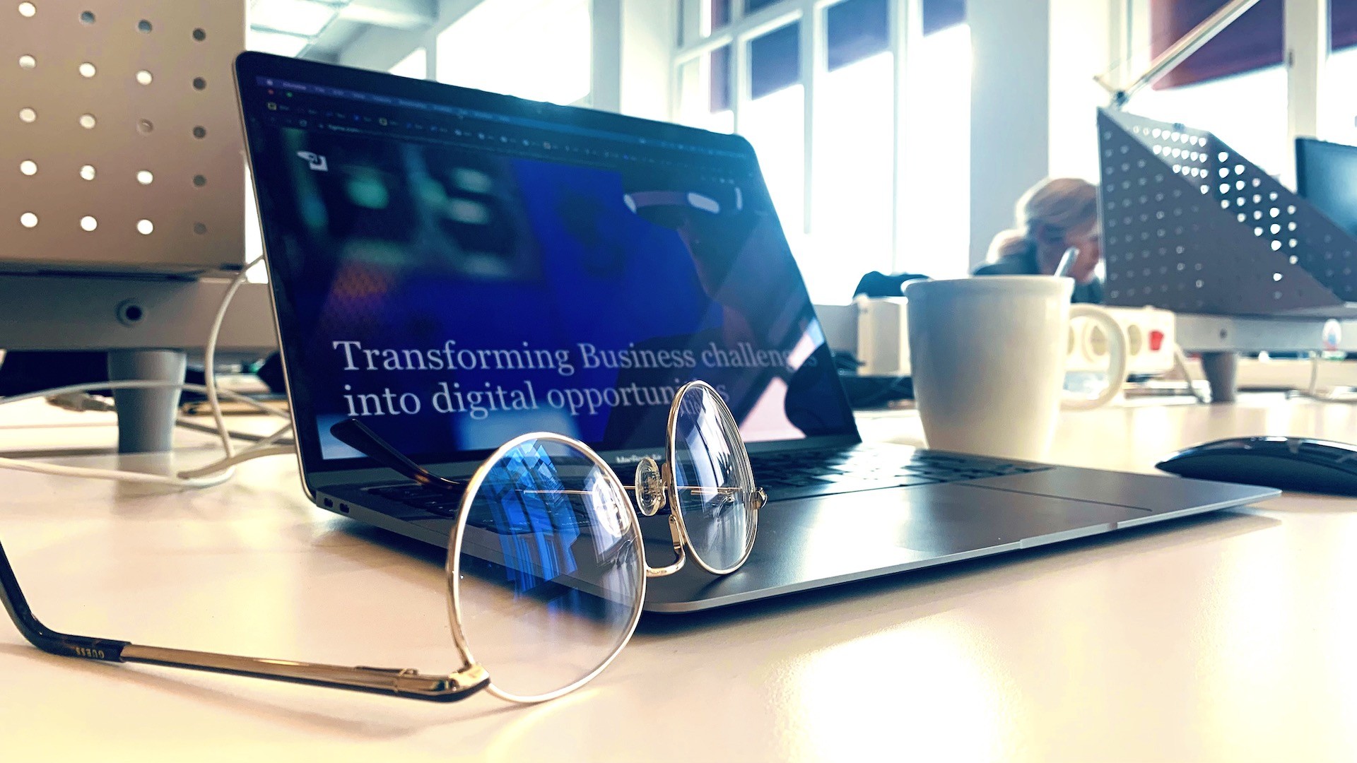 Home | Virtual Identity AG